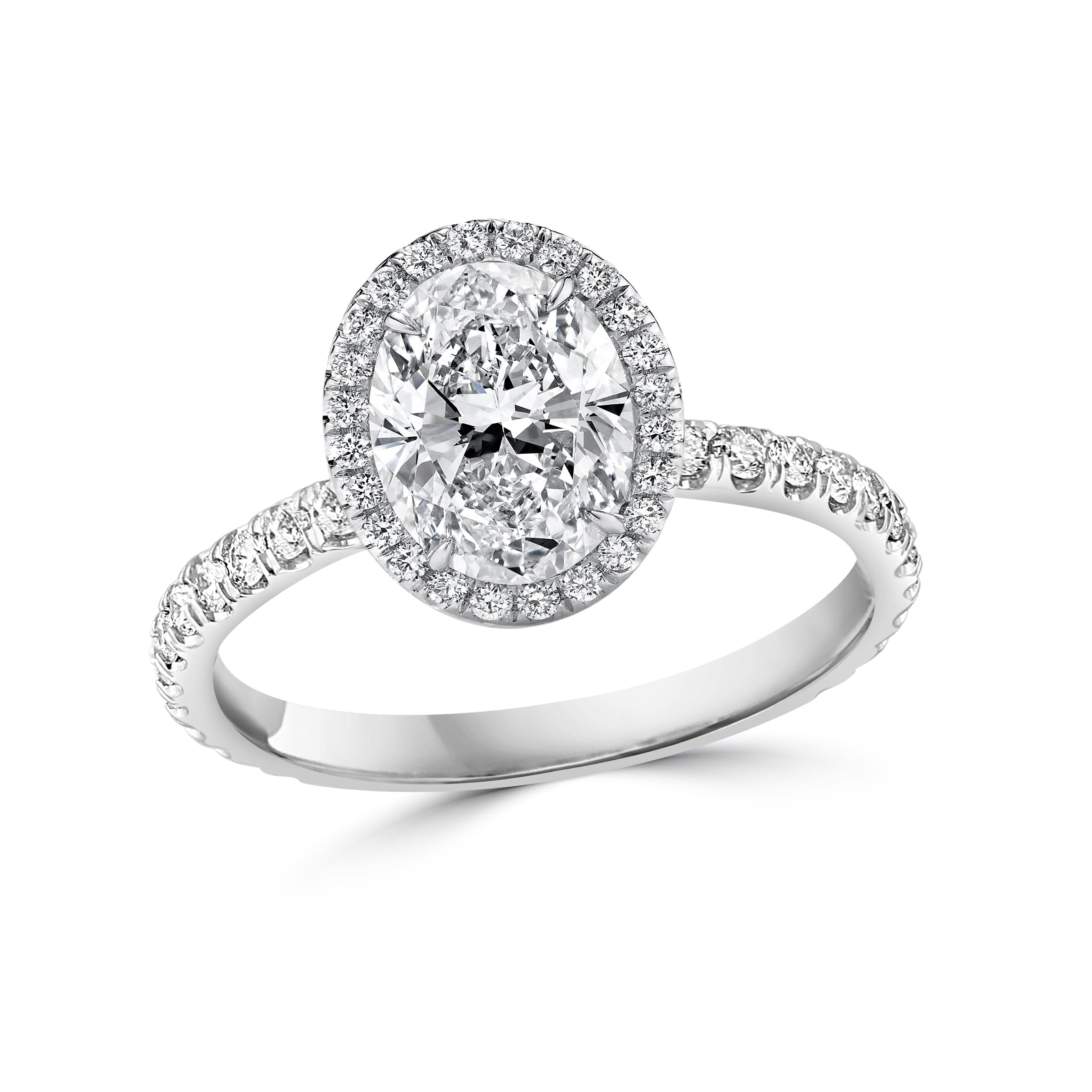 Oval with Halo & Pavé Band – r.chiara